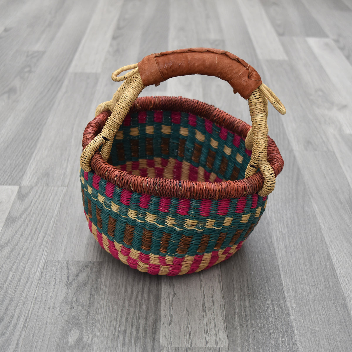 African Large Round Straw basket | African Basket - Bolga Basket ...