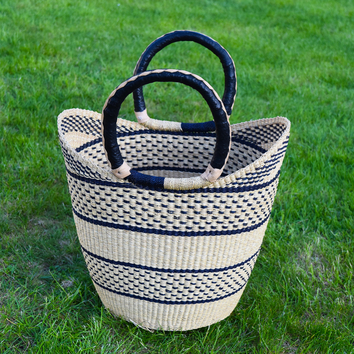 African Straw Basket - U shopper basket I Rufina Design – Rufina Designs
